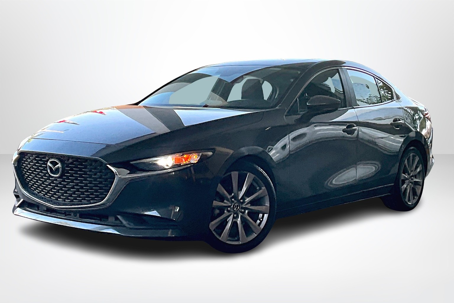 MAZDA 3 HB 2018 STD Factura Agencia :: Aviso Informador